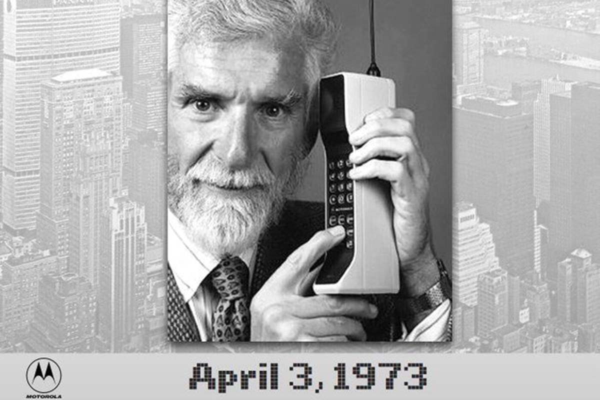 Obavljen prvi poziv mobilnim telefonom (1973) | Bonitet.com
